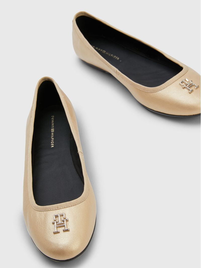 BAILARINAS CUERO CON PUNTA REDONDA - Tommy Hilfiger