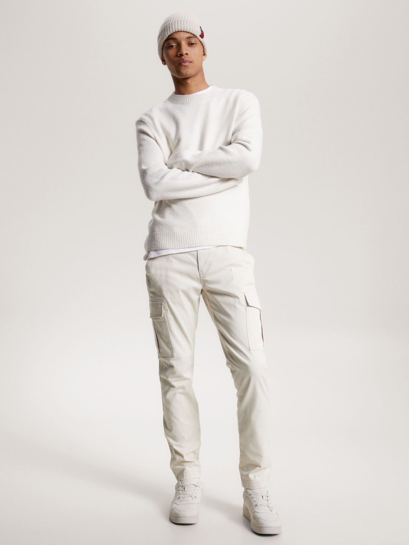 Suéter Essential con logo New York tonal - Tommy Hilfiger